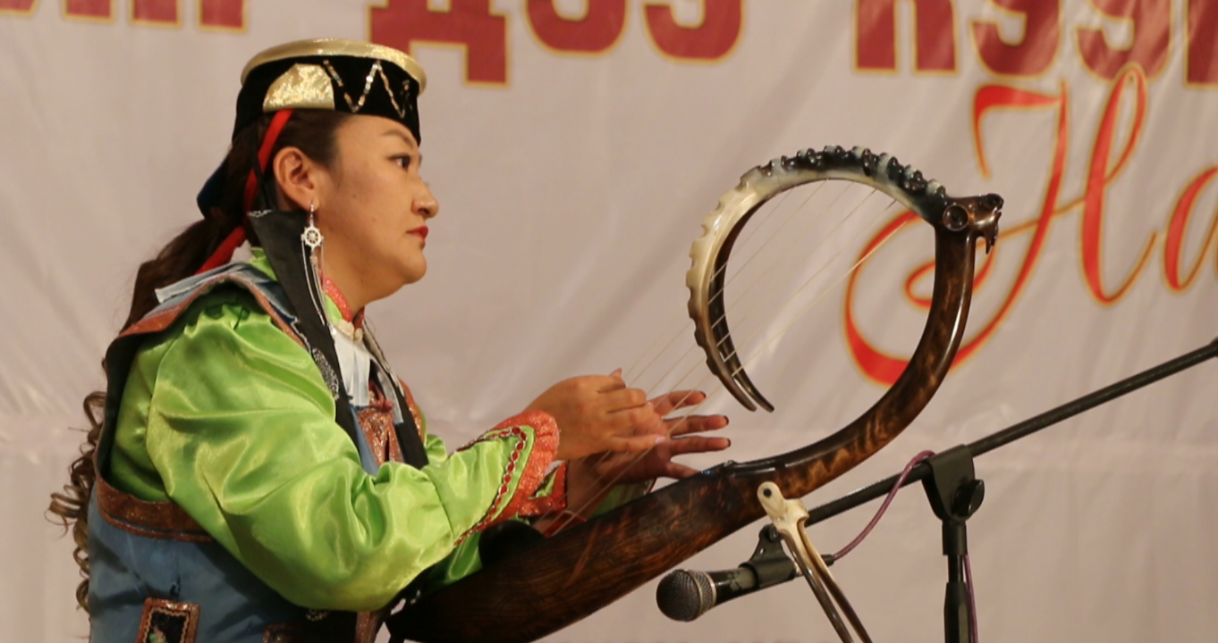 Ховд аймгийн Манхан суманд “Захчин дуу хуур” ын наадам боллоо